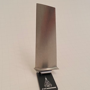F-111 Aardvark Jet Engine Blade Display. TF30 Turbine Boeing Desk Model ...