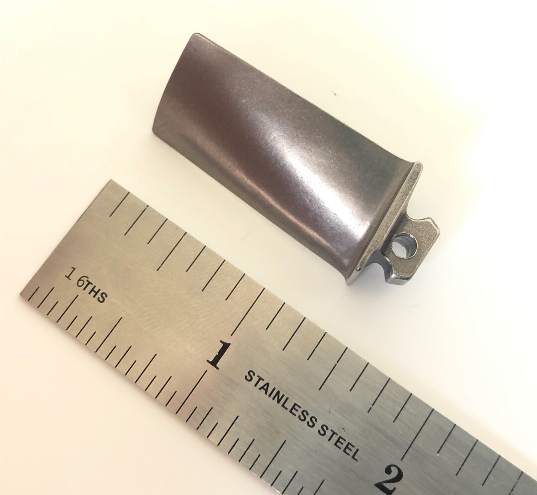 A-10 Warthog Titanium Jet Engine Blade Key Chain. Pilot Gift USAF ...