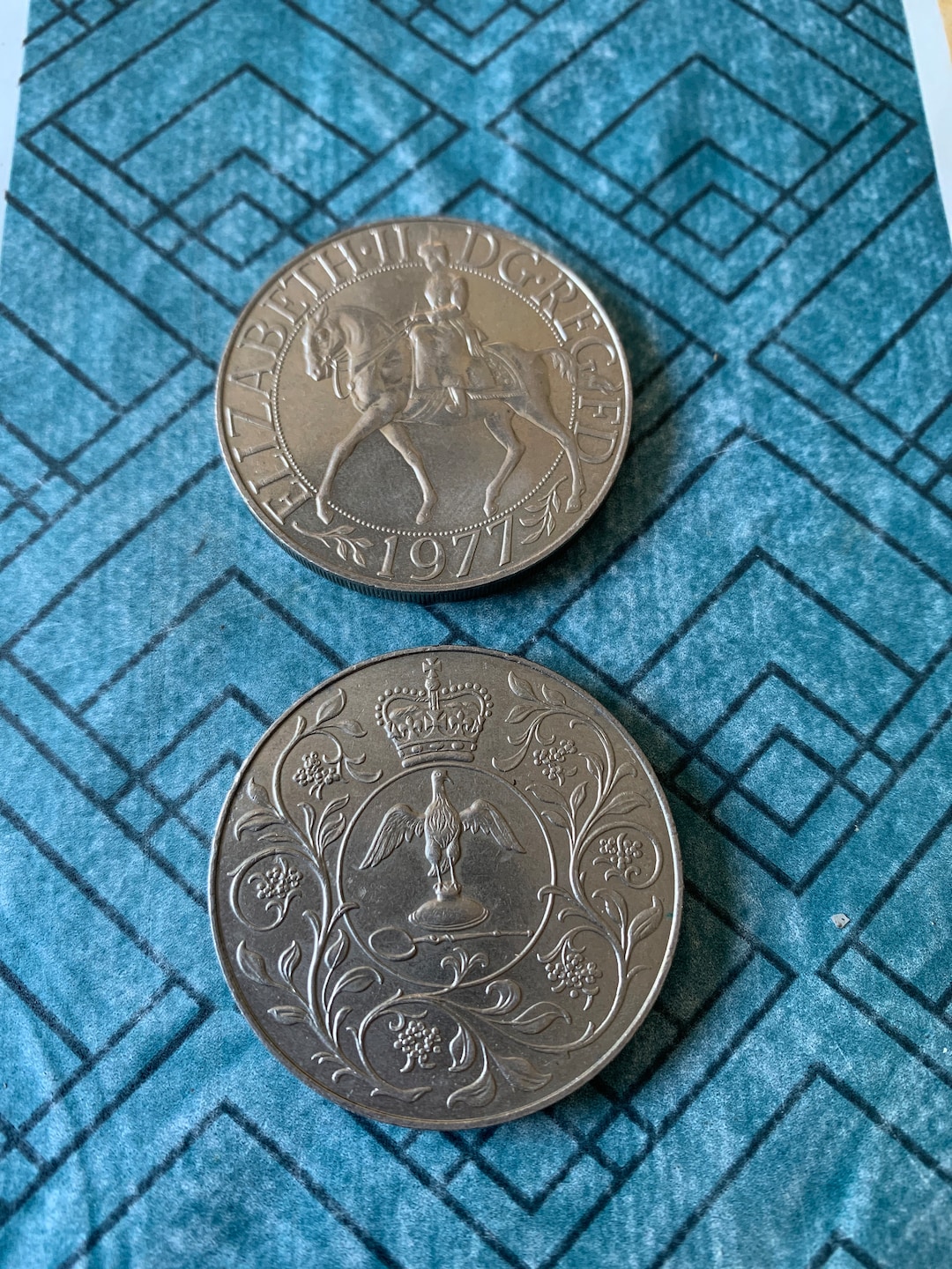 1977 Elizabeth II Silver Jubilee Crown - Etsy Australia