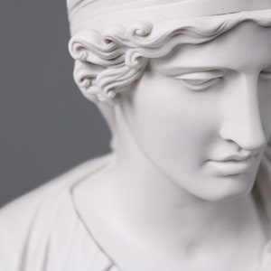 Roma Bust Sculpture - Goddess of Rome - Female Roman Statue - Woman Art ...