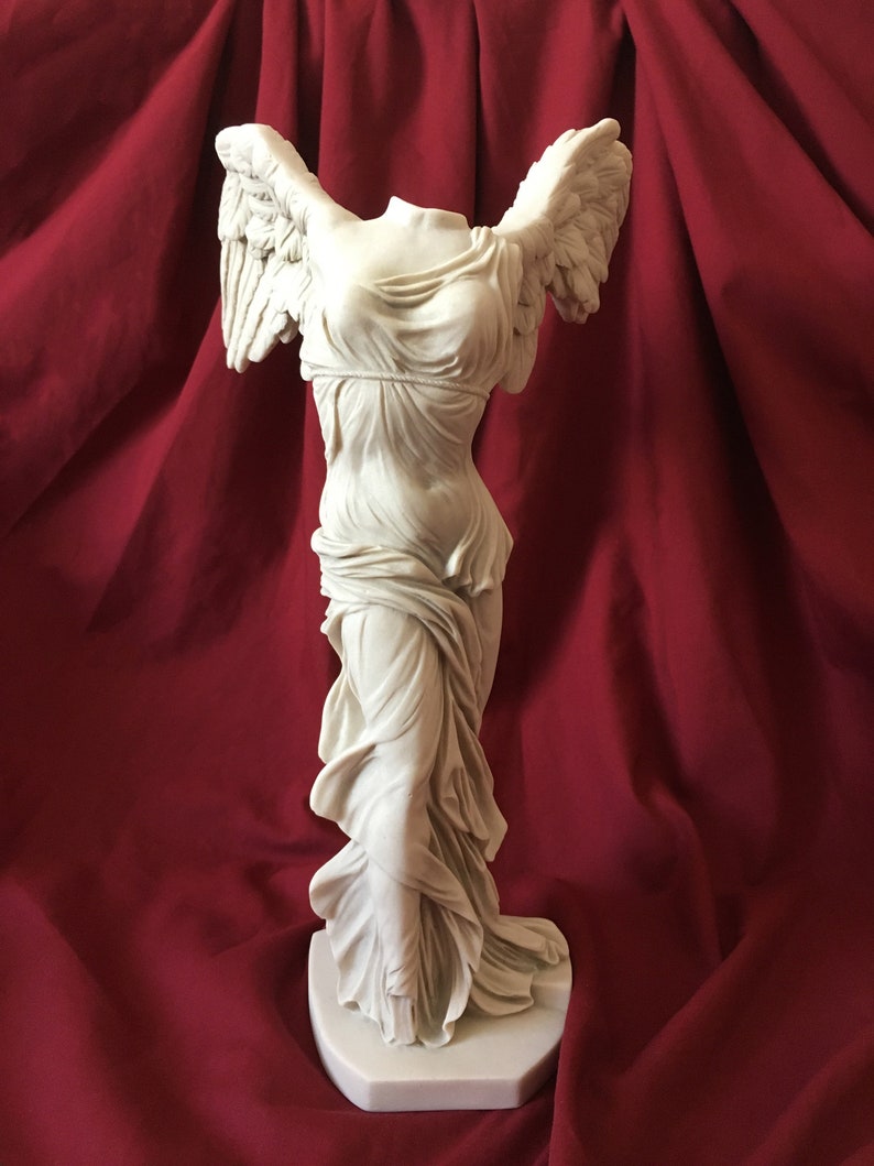Estatua de la Victoria alada Diosa griega romana Nike de | Etsy