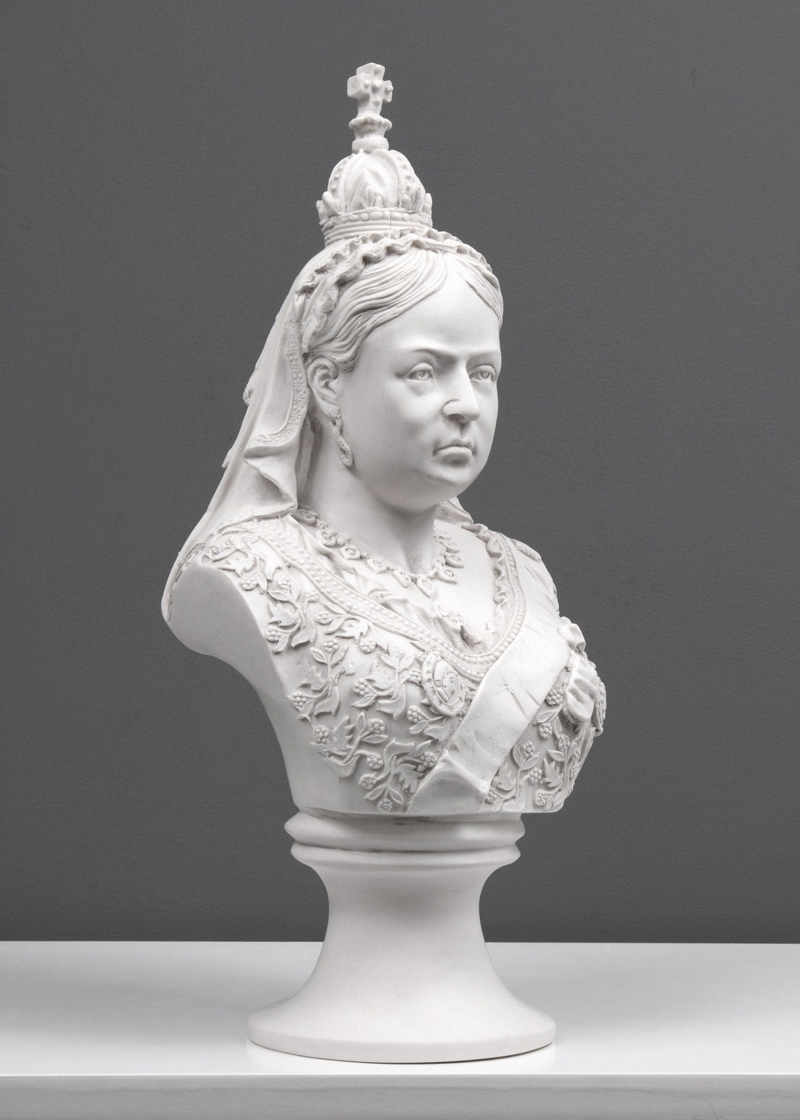 Queen Victoria Bust Sculpture Female Antique Art Statue in - Etsy