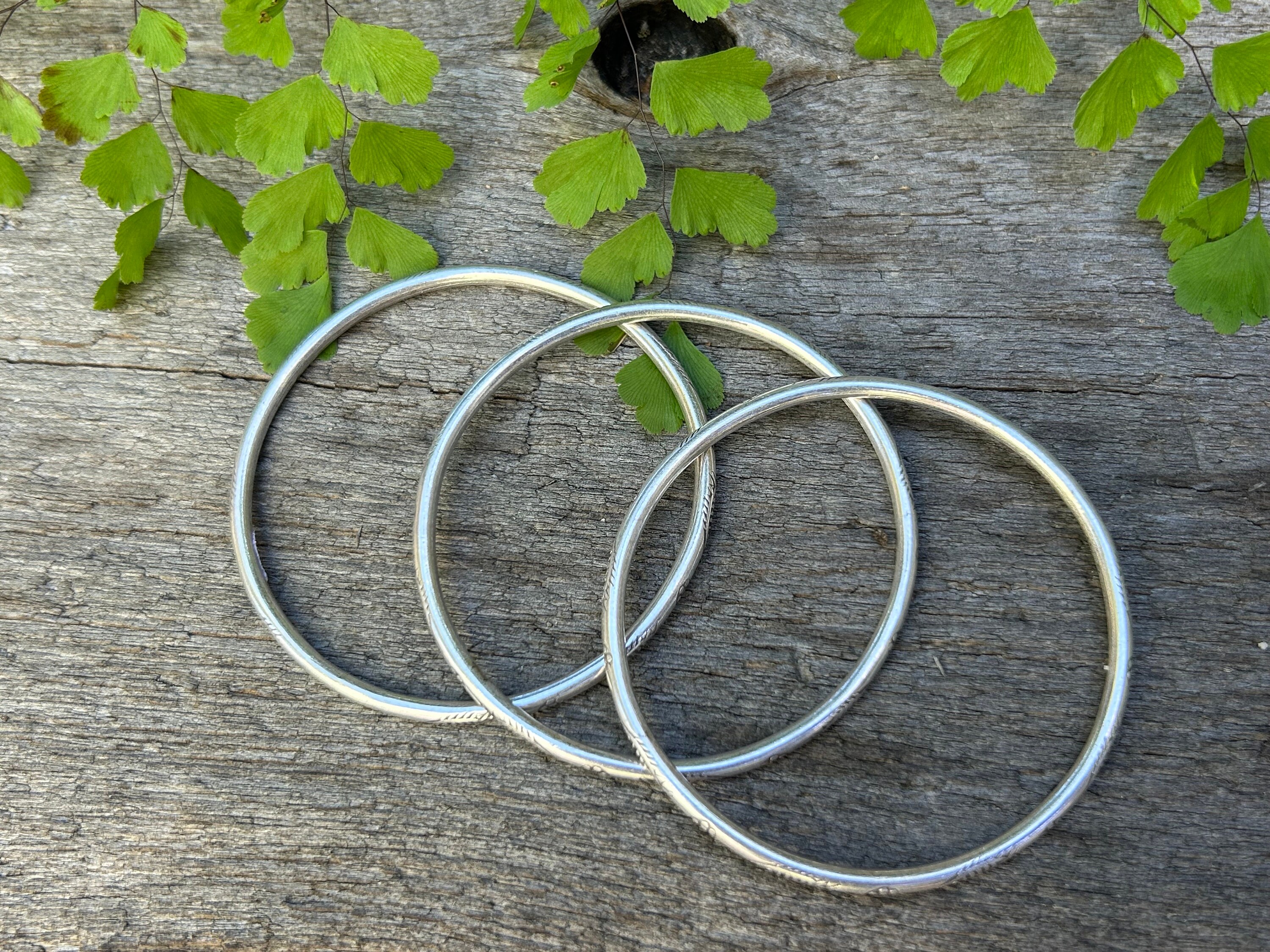 Vintage Thai Silver Bangle 925 Silver Bangle Incised Fish and Flower Engraved Sterling Silver ...