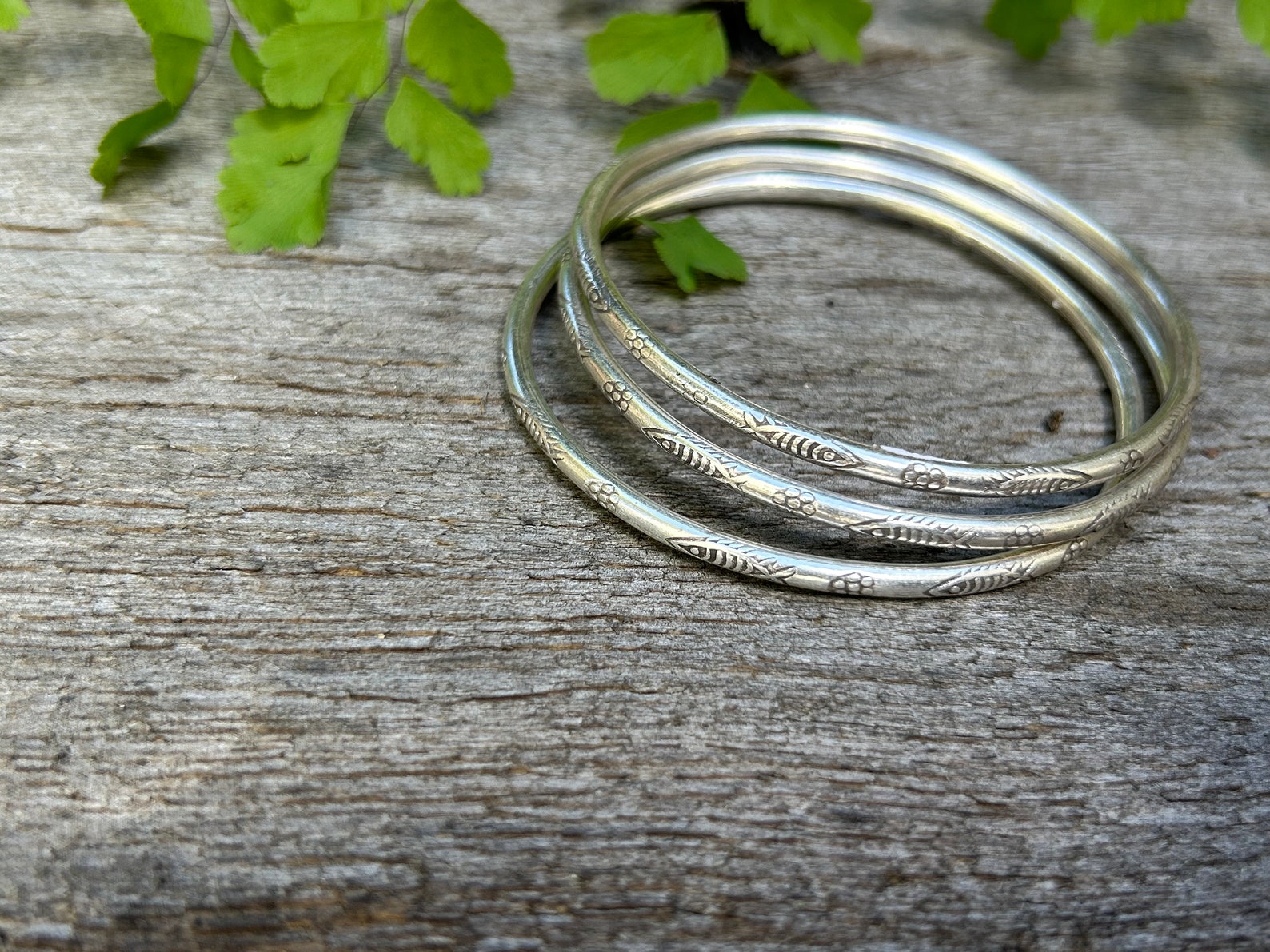 Vintage Thai Silver Bangle 925 Silver Bangle Incised Fish and Flower Engraved Sterling Silver ...