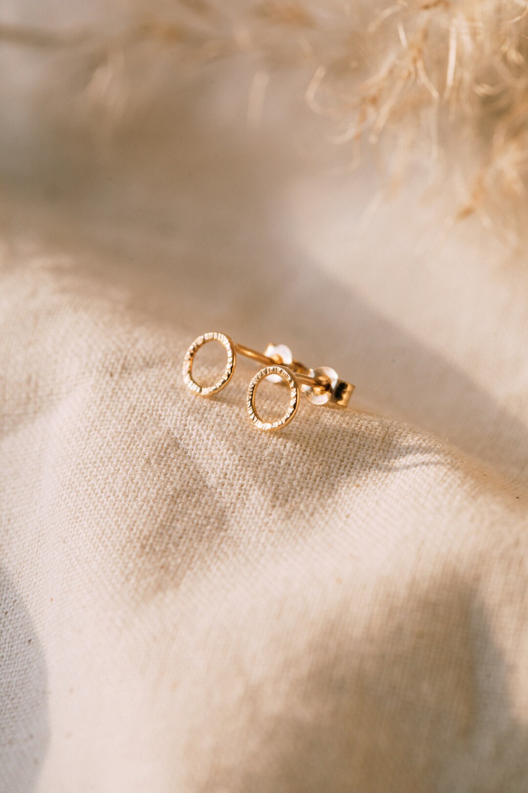 The Recycled Solid Gold Sparkle Circle Studs - Etsy