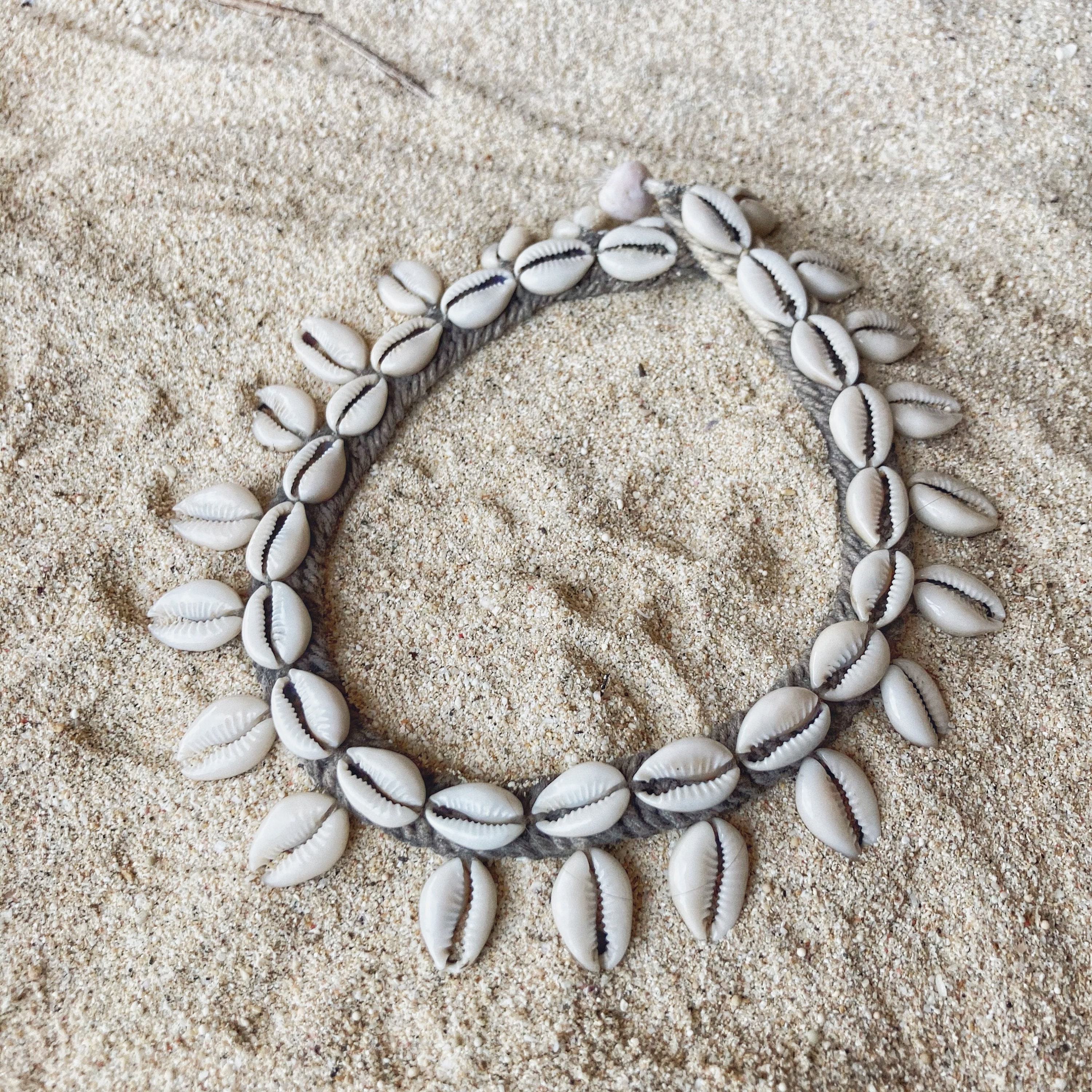 Vintage Cowrie Shell Necklace From Papua - Etsy