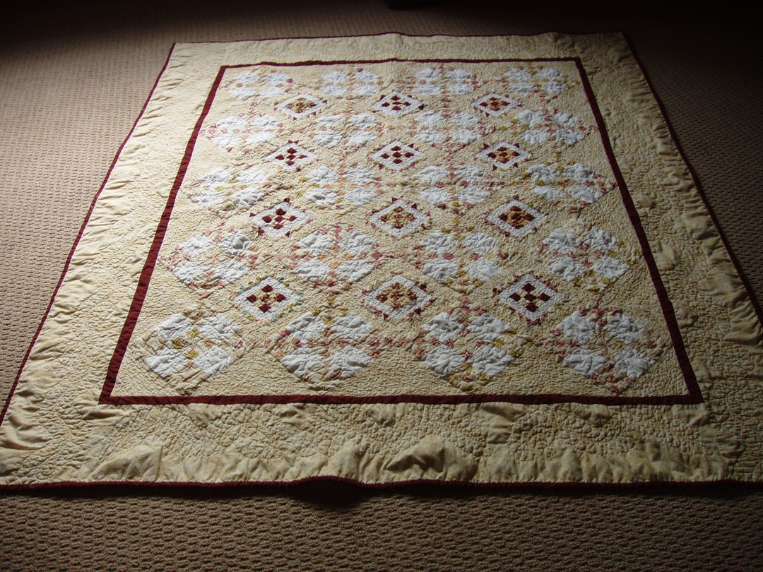 Medieval Crusade Banner Lap Quilt, Fabric Fig Tree and Co. 62" X 73 1/2 ...