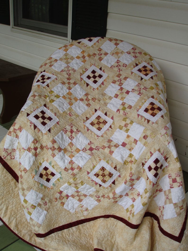 Medieval Crusade Banner Lap Quilt, Fabric Fig Tree and Co. 62" X 73 1/2 ...