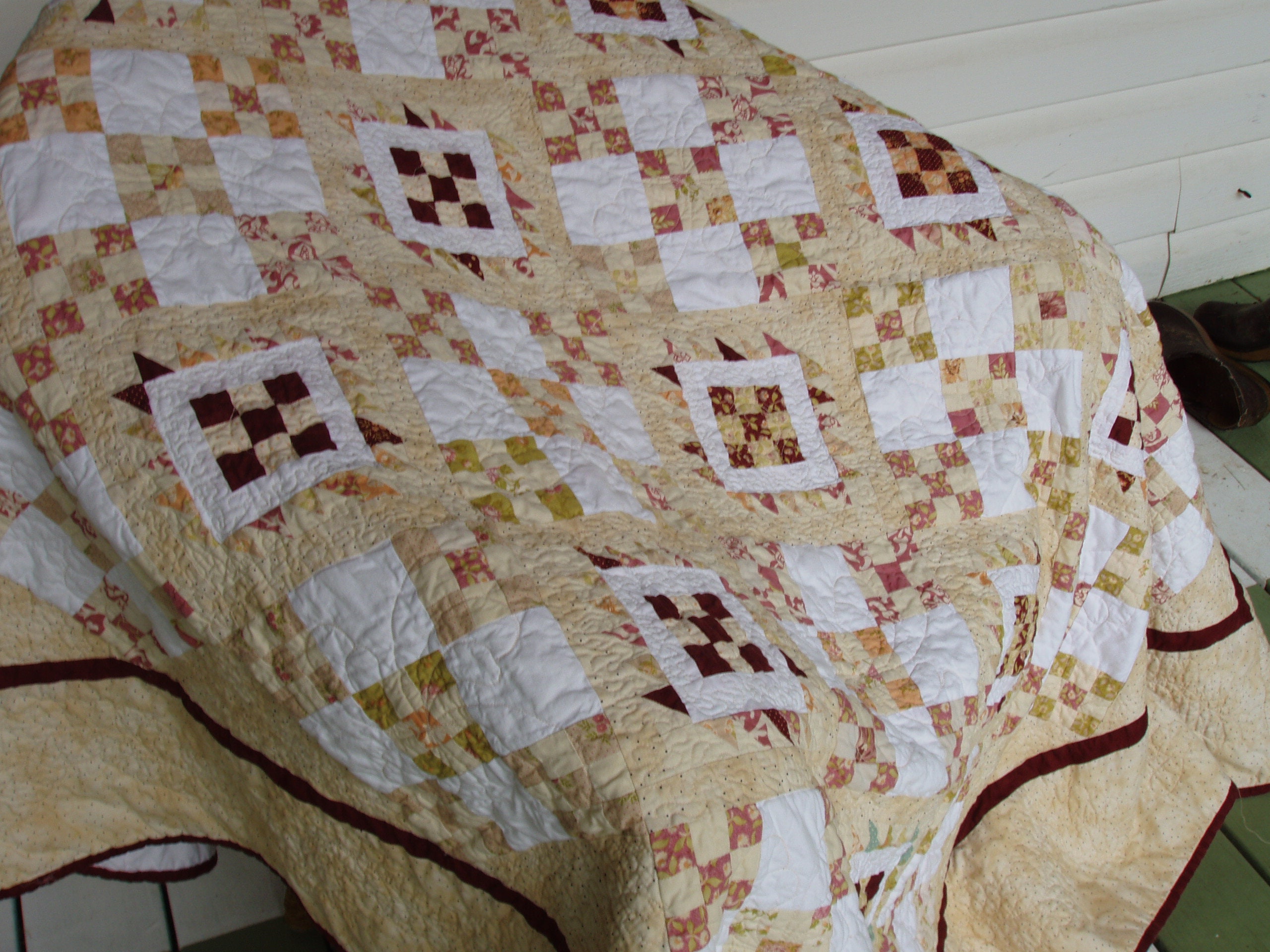 Medieval Crusade Banner Lap Quilt, Fabric Fig Tree and Co. 62" X 73 1/2 ...