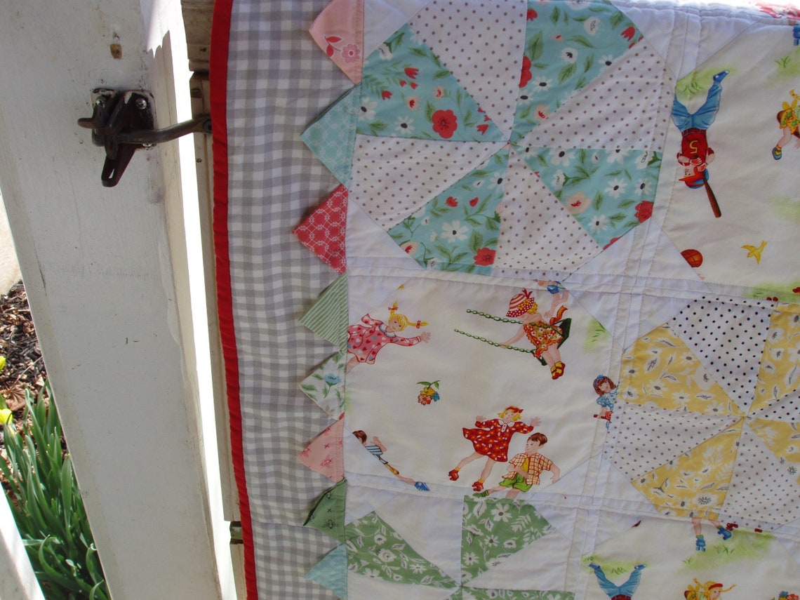 Prairie Point Baby Quilt-pinwheels-prairie Points-children at Play ...