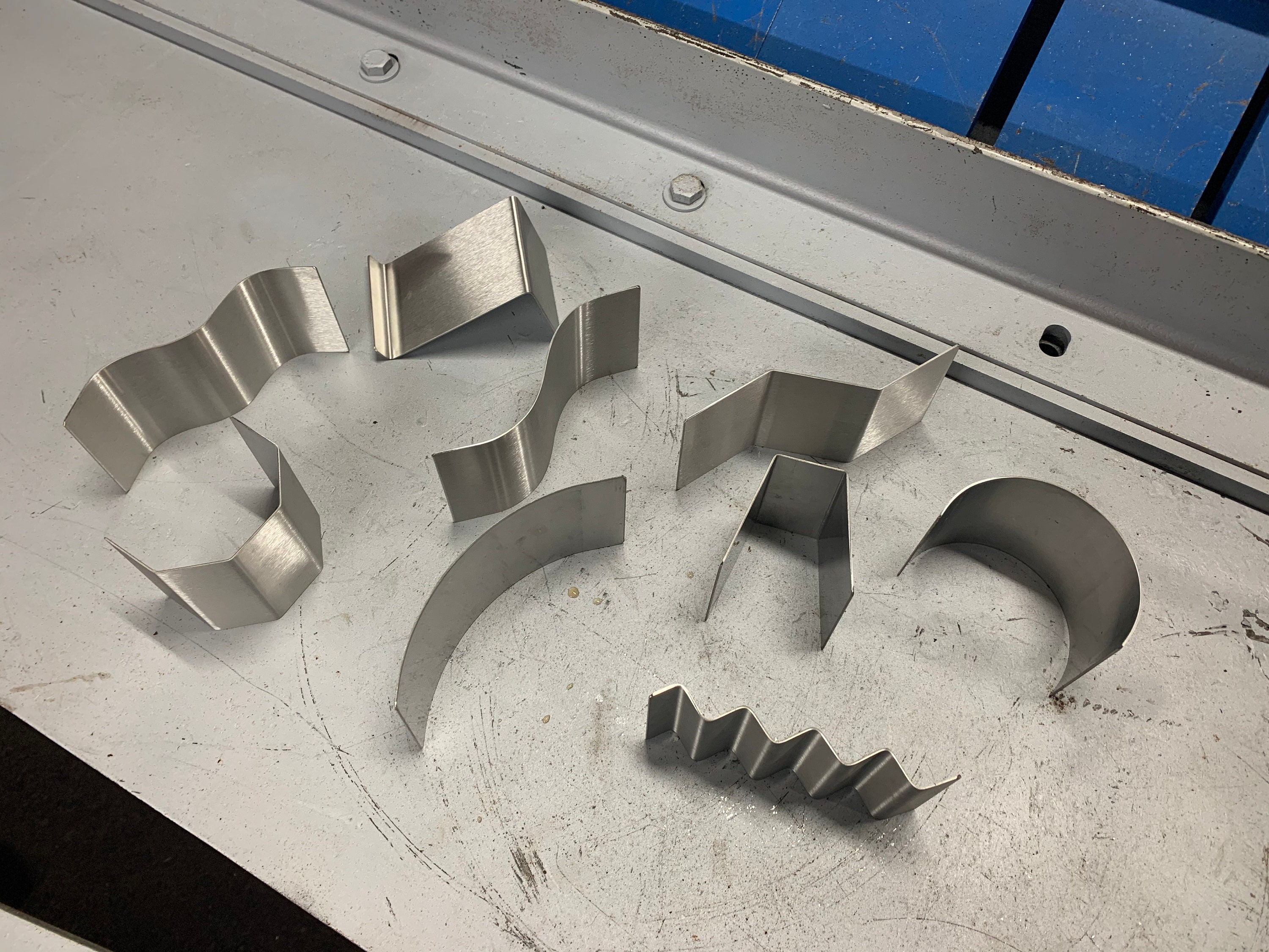 Bundle of 9 Assorted Slumping Moulds - Etsy