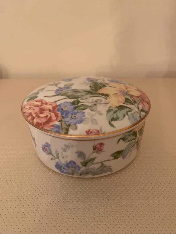 Vintage Porcelain Powder Boxes - Gem