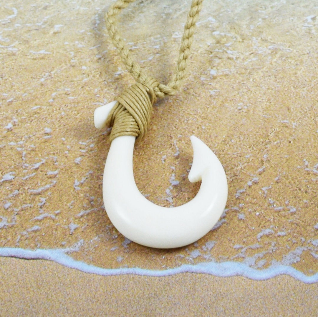 Hawaiian Fish Hook Necklace, Hand Carved Buffalo Bone Fish Hook ...