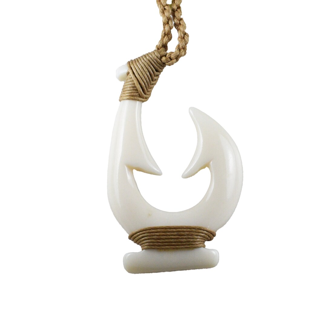 Hawaiian Large Fish Hook Necklace, Hand Carved Buffalo Bone Fish Hook ...