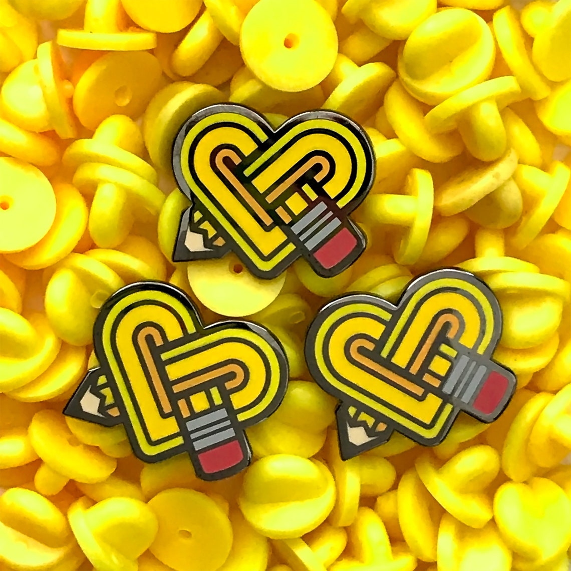 Heart - Enamel Pin - Etsy