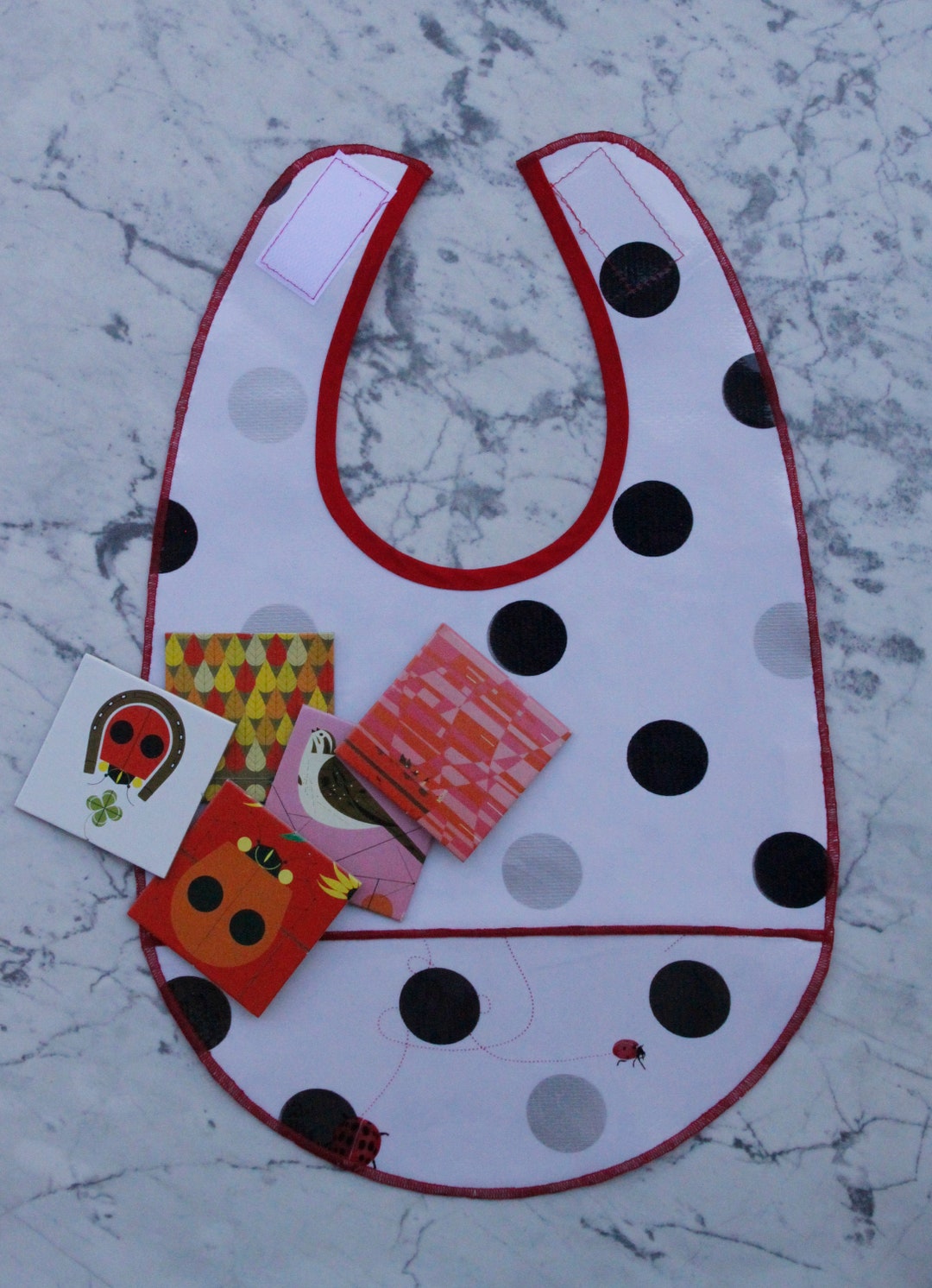 Easy-clean Bib Baby Bib Oilcloth One Wipe Clean Reusable Bib Waterproof ...