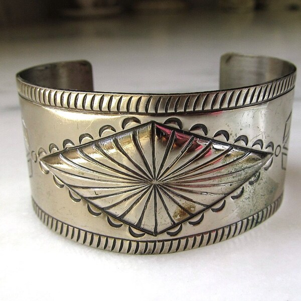 Bell Cuff - Etsy