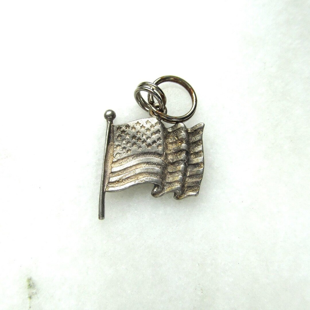 Vintage Sterling Silver Waving American Flag Charm Pendant ETC9549 - Etsy