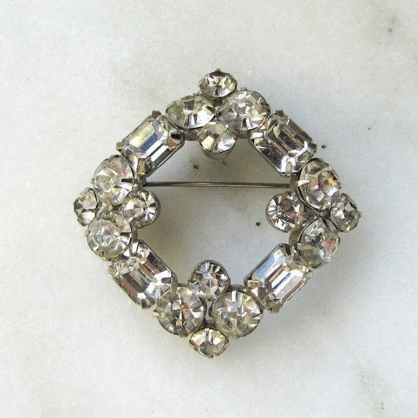 Square Brooch - Etsy