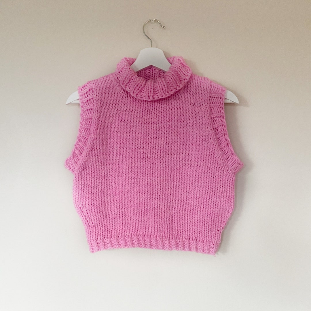 She’s so Lucky Crop Vest Knitting Pattern – Bulky Yarn Scrappy Tank Top ...