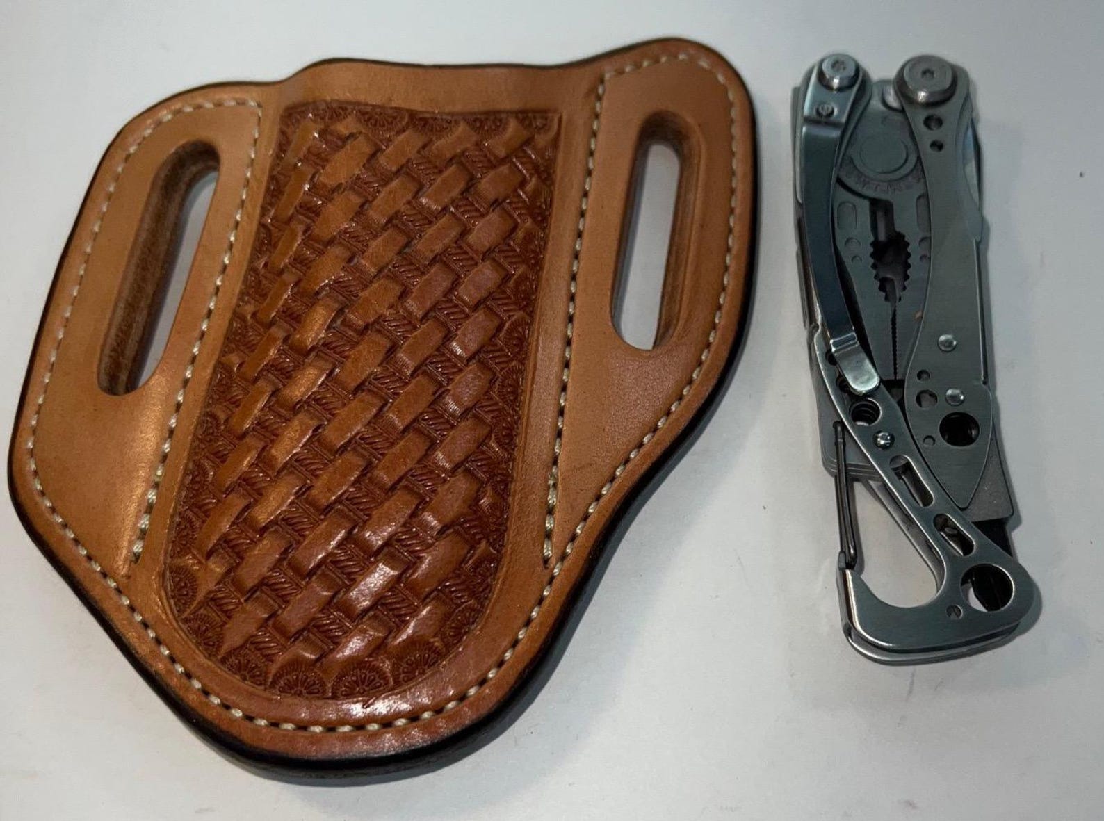 Leatherman "skeletool" Custom Leather Sheath - Etsy