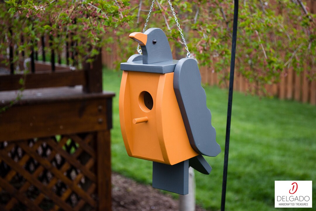 Robin Bird House, Yard Art, Birdhouse, Hand Painted, Solid Wood (made ...