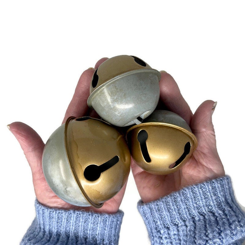 3 Antique Bells 2.5-3 Vintage Jingle Bell Foundations - Etsy