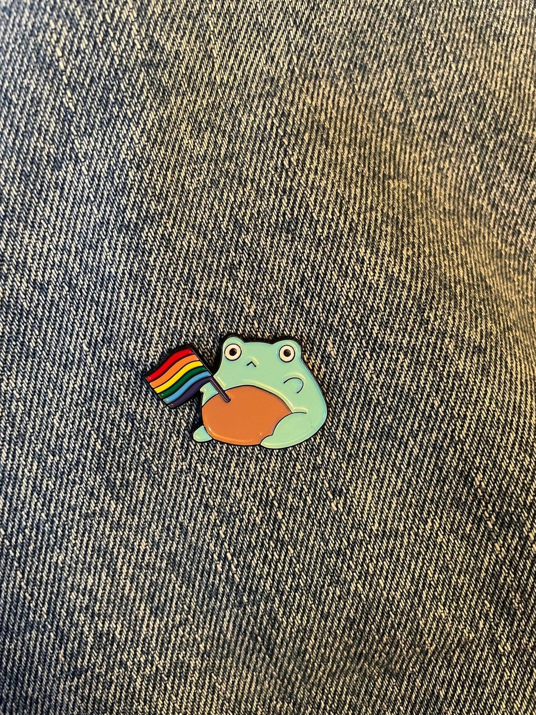 Cute Little Pride Frog Pin Pride Pin Pins for Pride Season Gay Pride ...