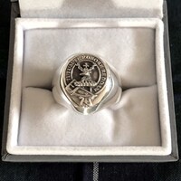 Maccallum / Malcolm Scottish Clan Crest Signet Ring, Silver or 9ct Gold ...
