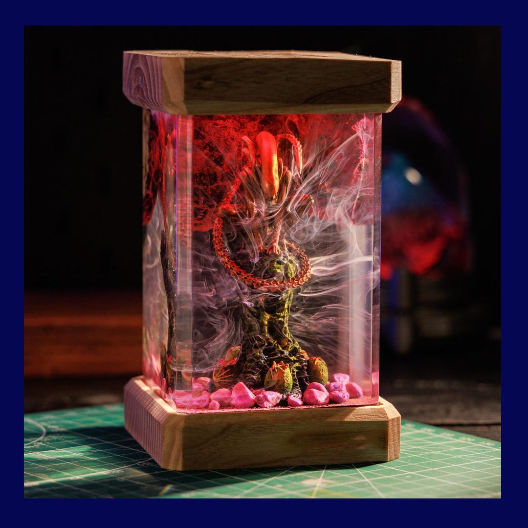 Custom Xenomorph Resin Lamp, Ali.en Epoxy Lamp, Custom Sta.r Wars Night ...