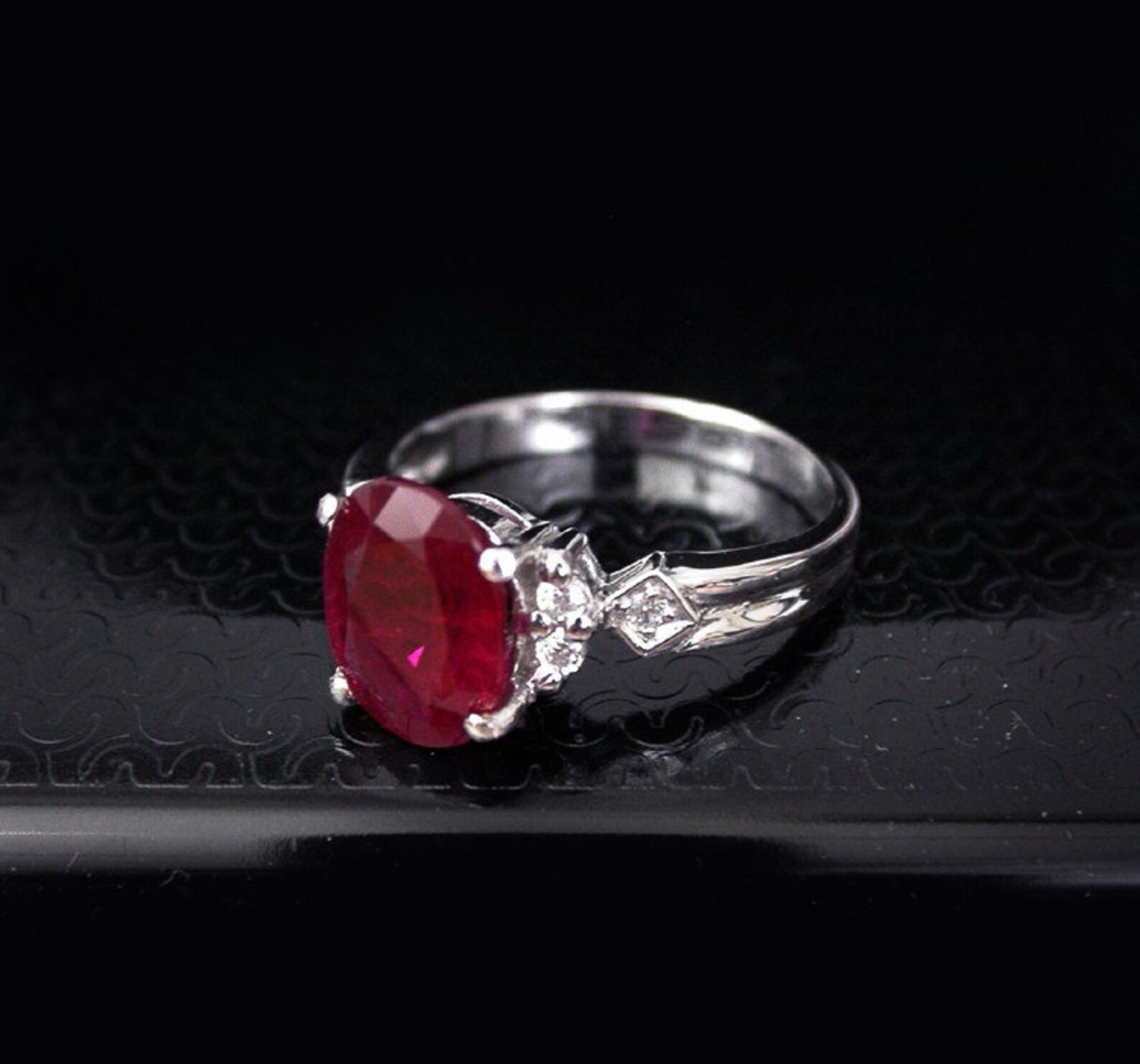 W. 4.2 Natural Red Ruby Ring Silver Sterling or Ring Wedding - Etsy UK