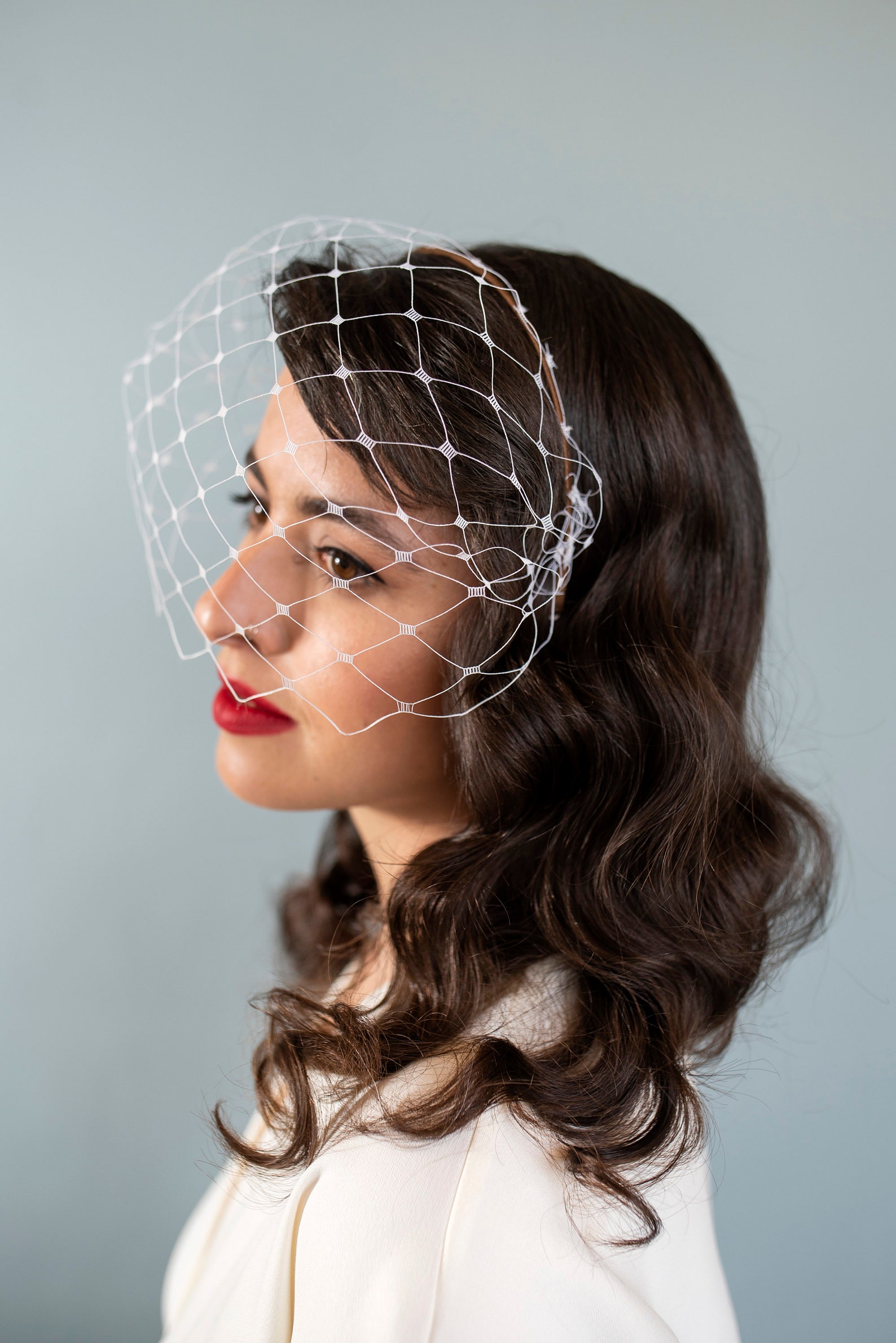 Darla Modern Bridal Eye Veil - Etsy UK