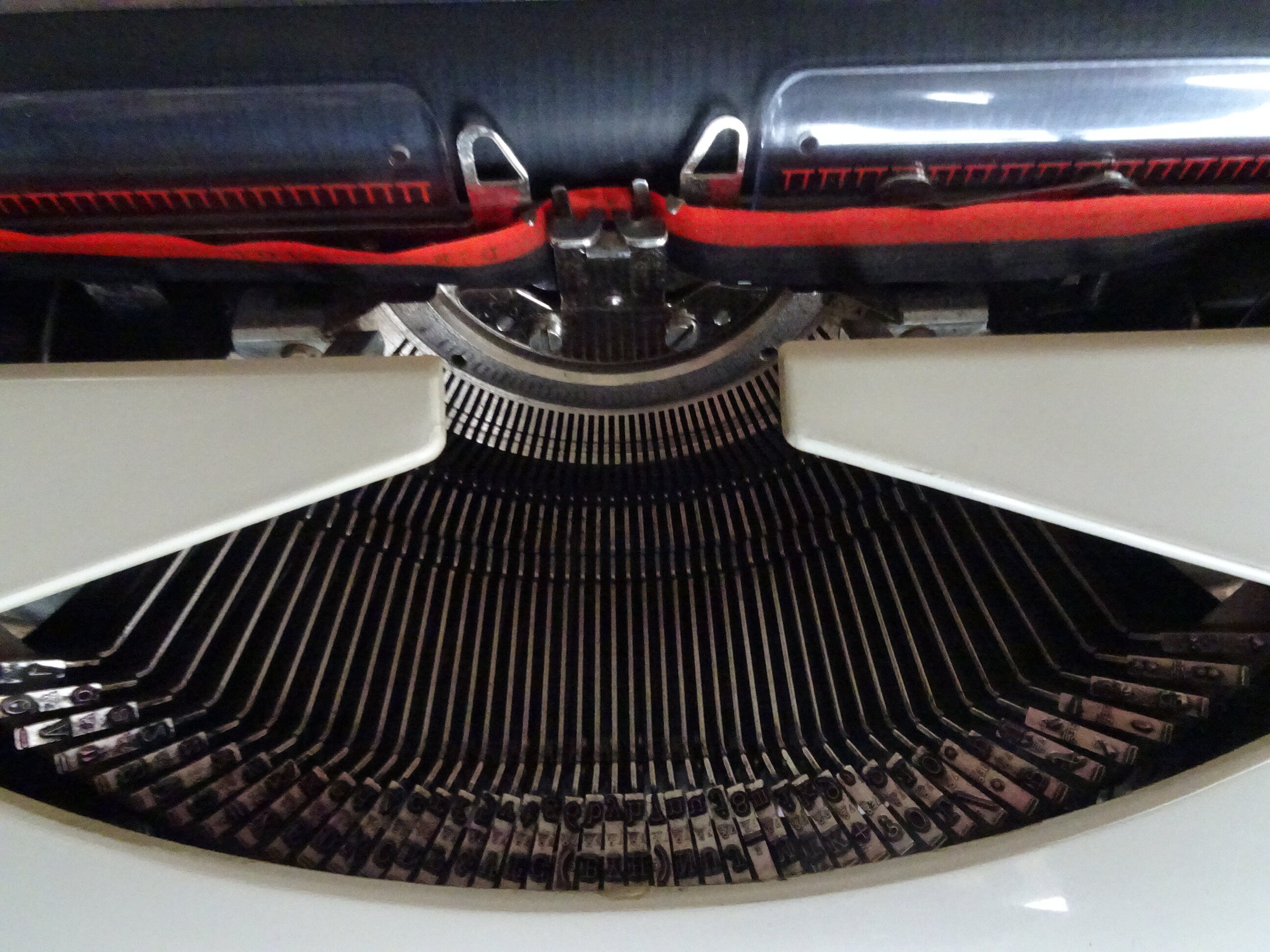 Adler Contessa the Luxury Typewriter in Suitcase From the 70s | Etsy