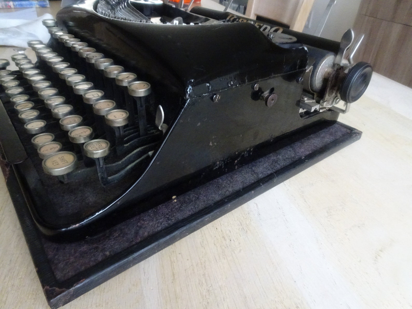 Torpedo 12 Typewriter in Suitcase From 1928 - Etsy