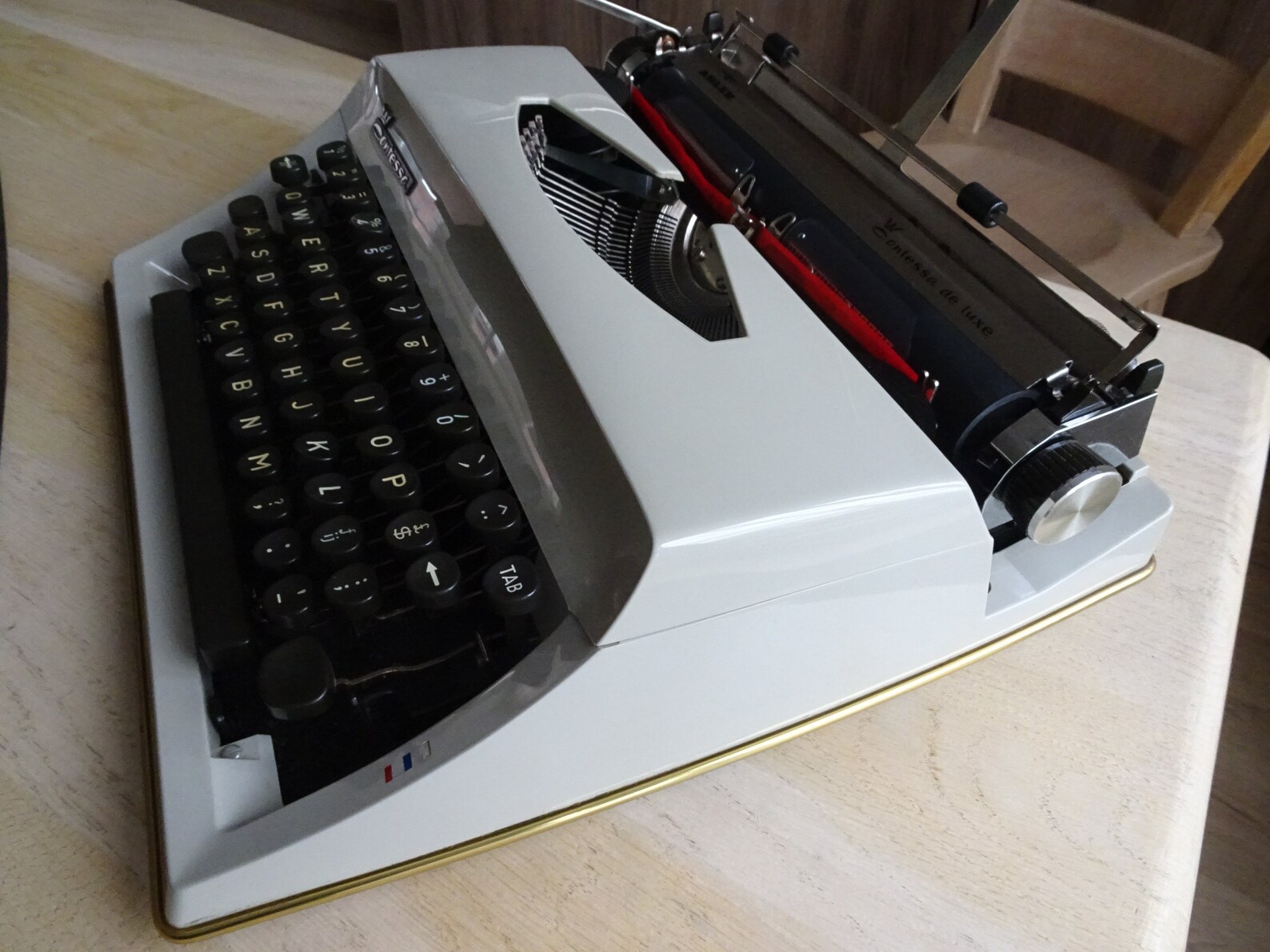 Adler Contessa the Luxury Typewriter in Suitcase From the 70s | Etsy