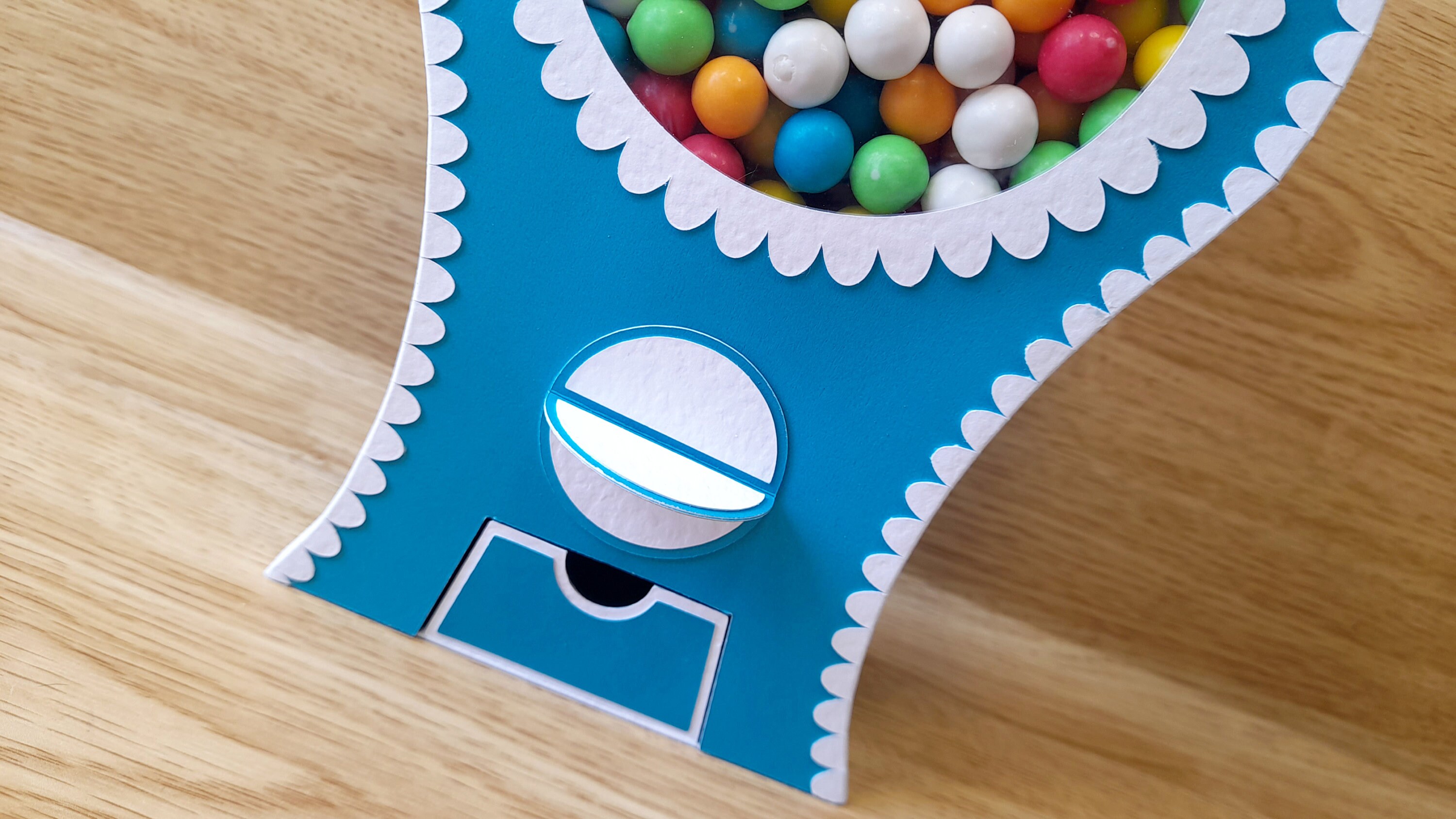 Gumball Machine Box, Unusual Gift Box, Cricut, Silhouette, Scanncut ...