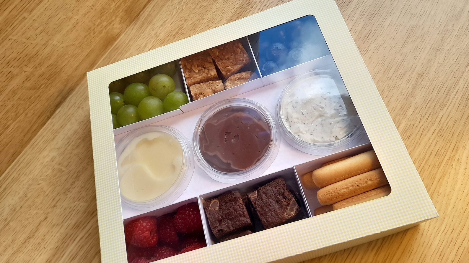 SVG File to Cut a Large Grazing Box to Hold 4oz Deli Pots and 6 ...