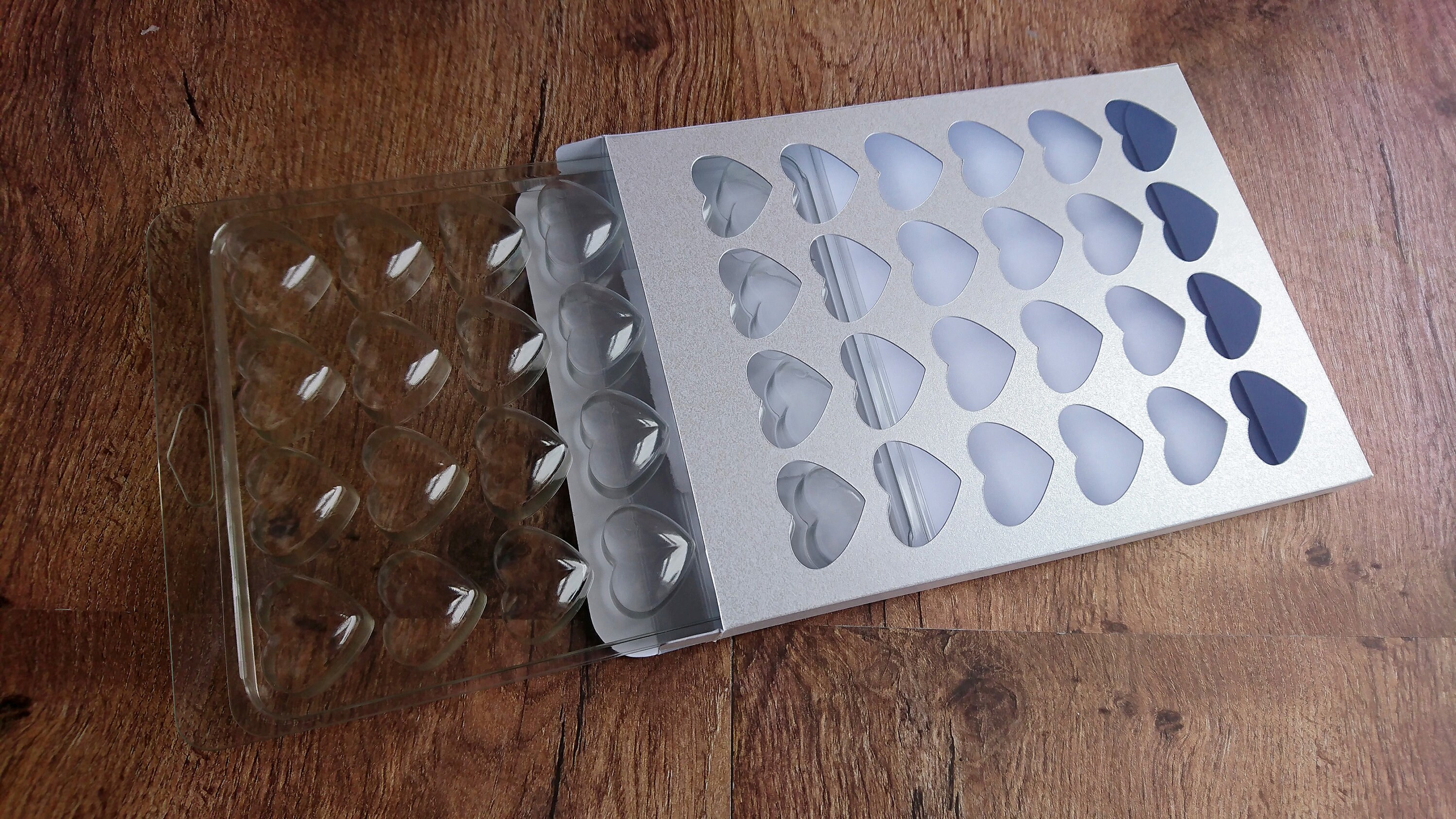 Craftastik 24-heart Clamshell Tuck-in Box SVG Cricut SVG - Etsy