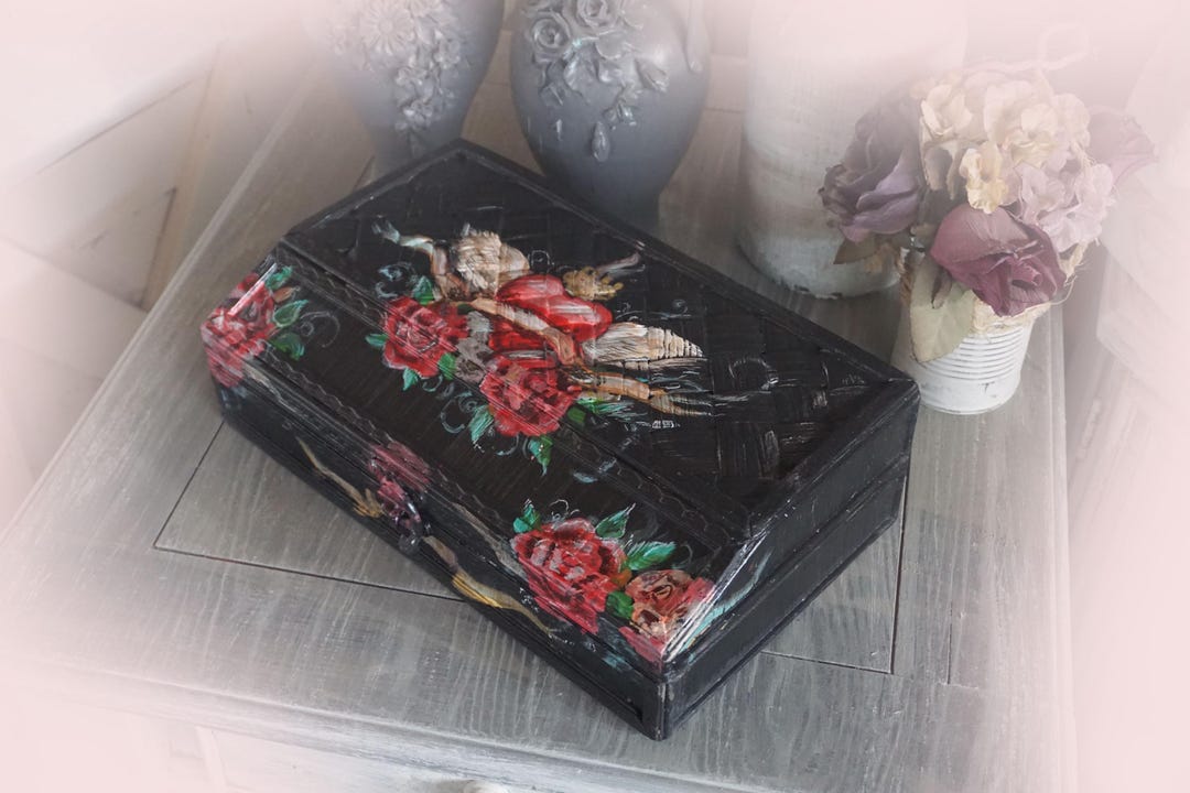 Jewelry Gift Box/tattoo Themed Roses Heart - Etsy