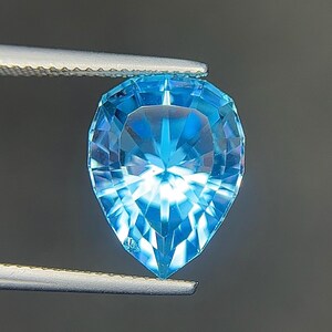 BLUE TOPAZ 11 Ct Perfect Drop Shape Beautiful Natural Swiss Blue Topaz ...