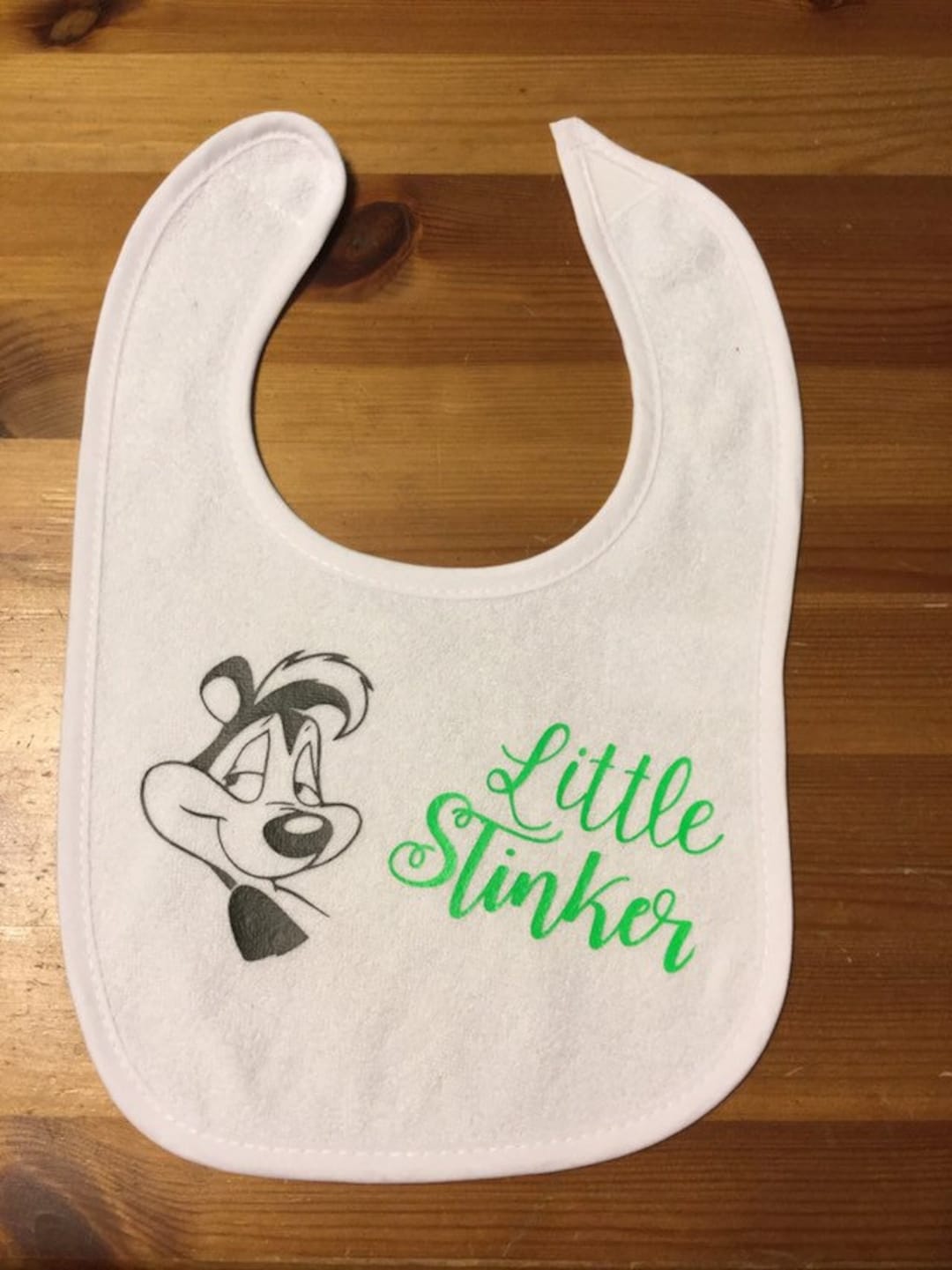 Funny Pepe Le Pew Baby Bib - Looney Tunes "little Stinker" - Etsy
