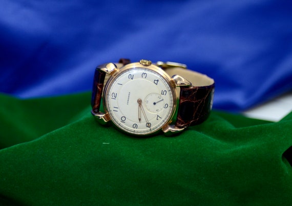 Longines 18K Rose Gold watch w/sub-dial - Gem