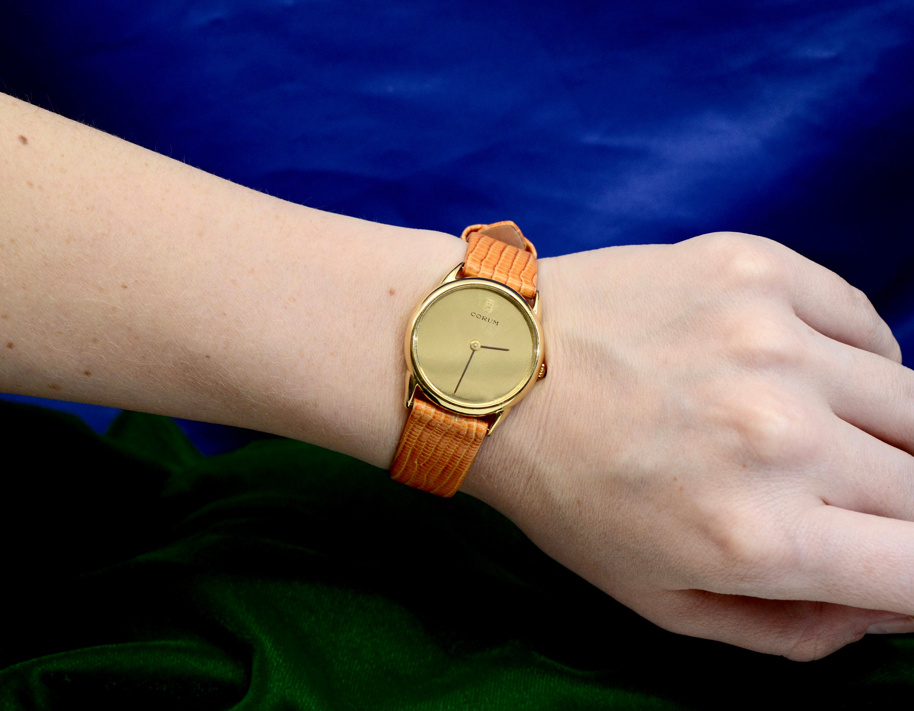 Vintage CORUM Watch 18K Yellow Gold With Mirror Dial Ref. 53702 - Etsy