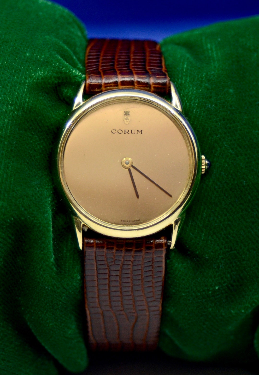 Vintage CORUM Watch 18K Yellow Gold With Mirror Dial Manual - Etsy