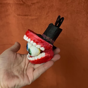 Caine the Amazing Digital Circus Fan Art Weirdcore Teeth Holiday ...