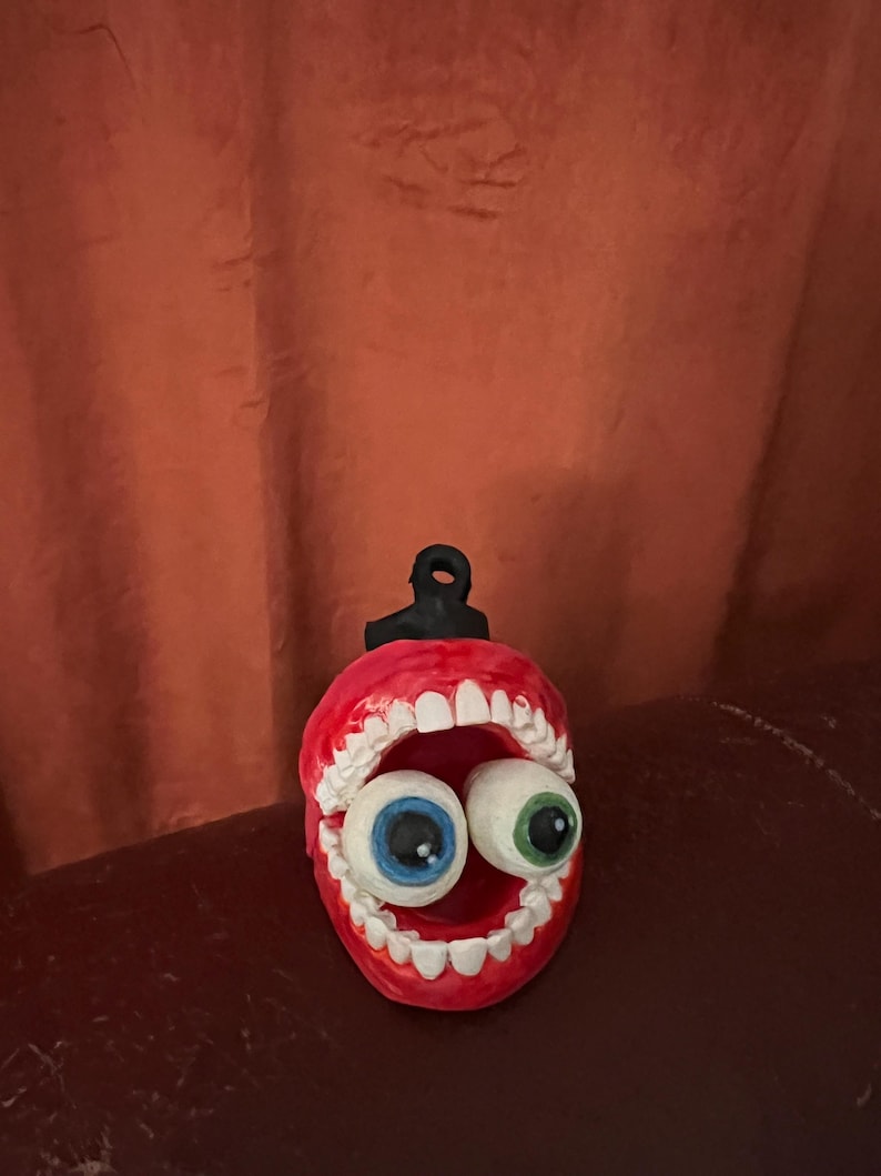 Caine the Amazing Digital Circus Fan Art Weirdcore Teeth Holiday ...