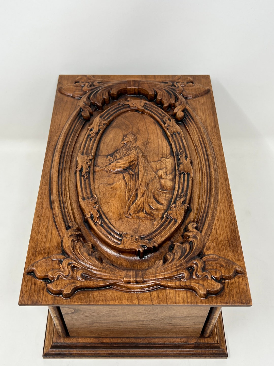 Wooden Urns for Human Ashes With Jesus Praying / Christian Cremation ...