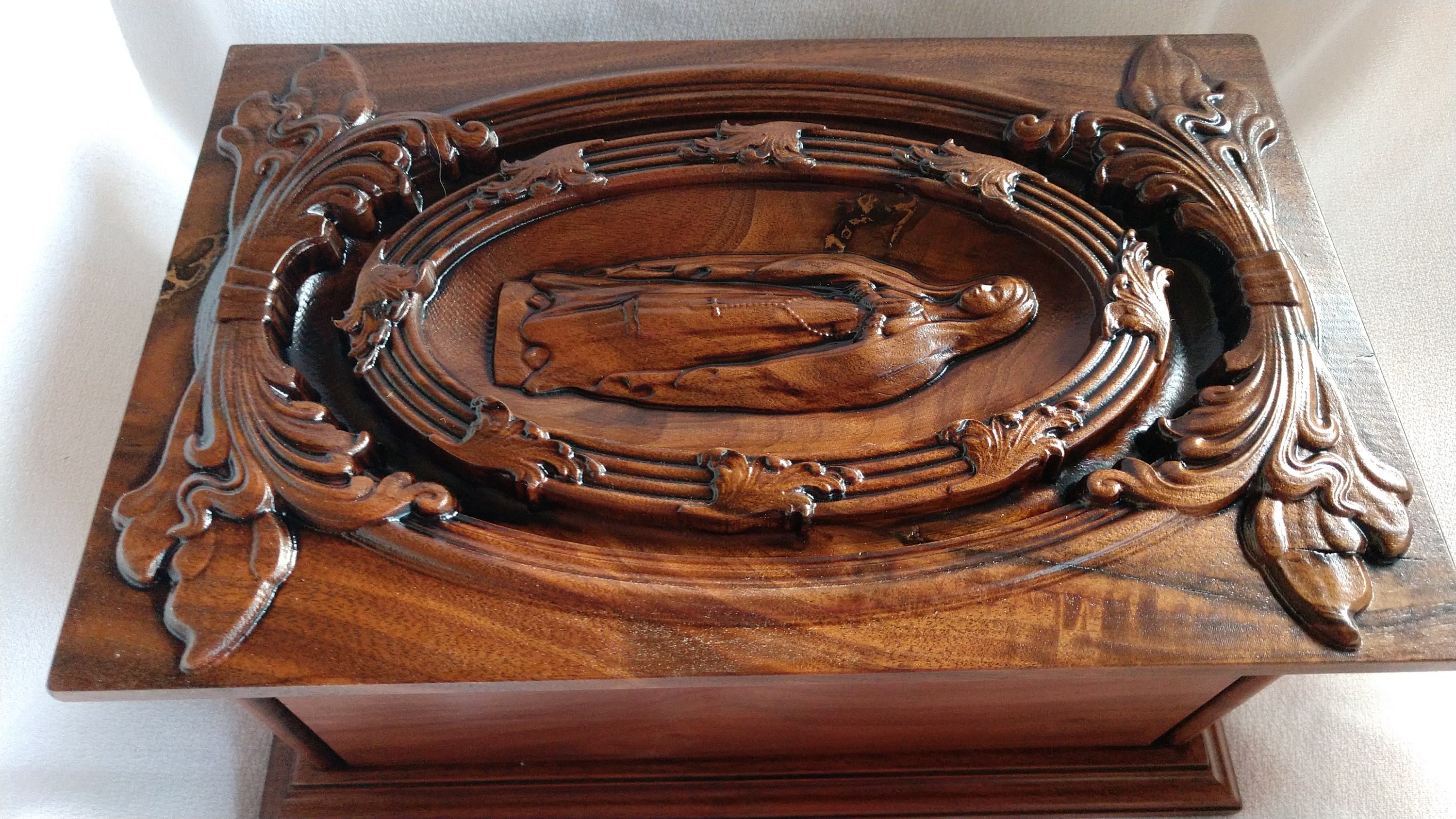 Catholic Memorial Funeral Urn / Virgin Mary Urn for Human Ashes ...