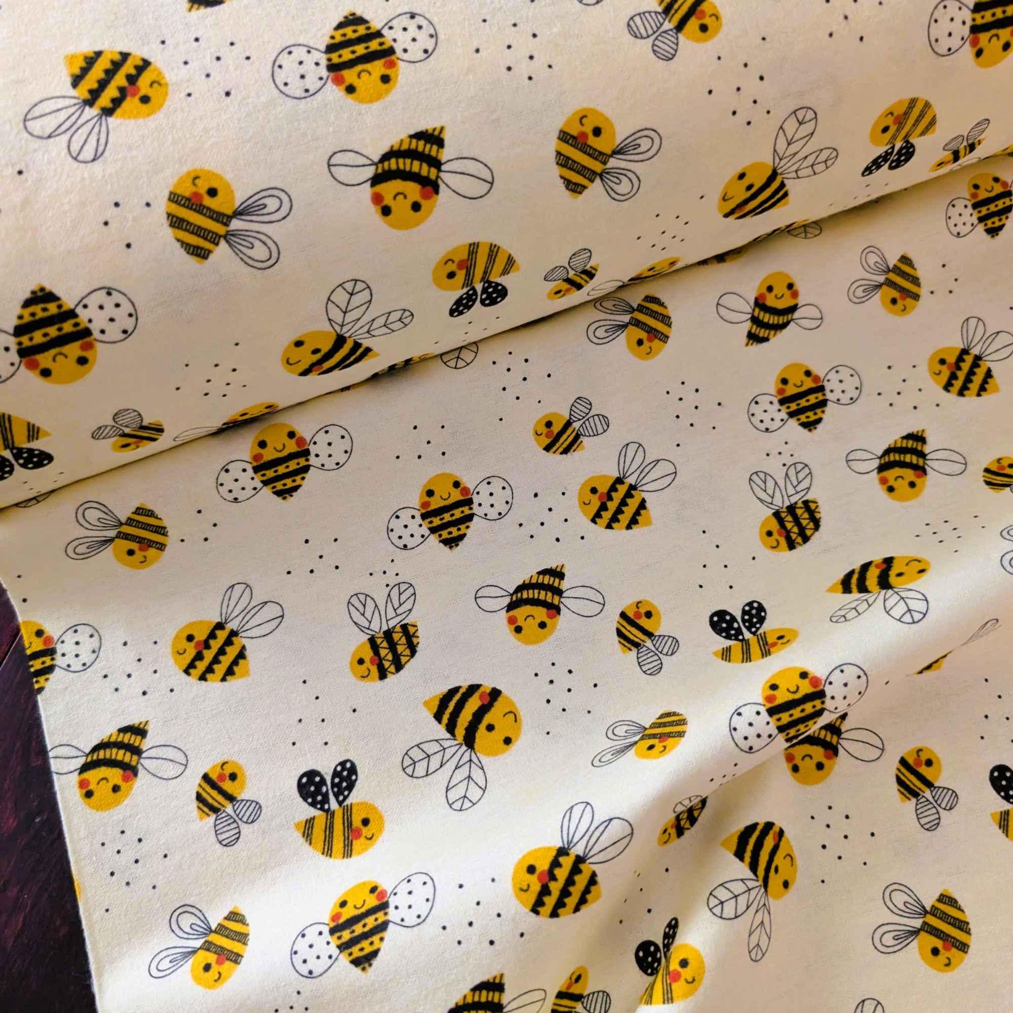 Honey Bee Cotton Flannel Fabric: Yellow Honeycomb Print, Oeko-tex ...