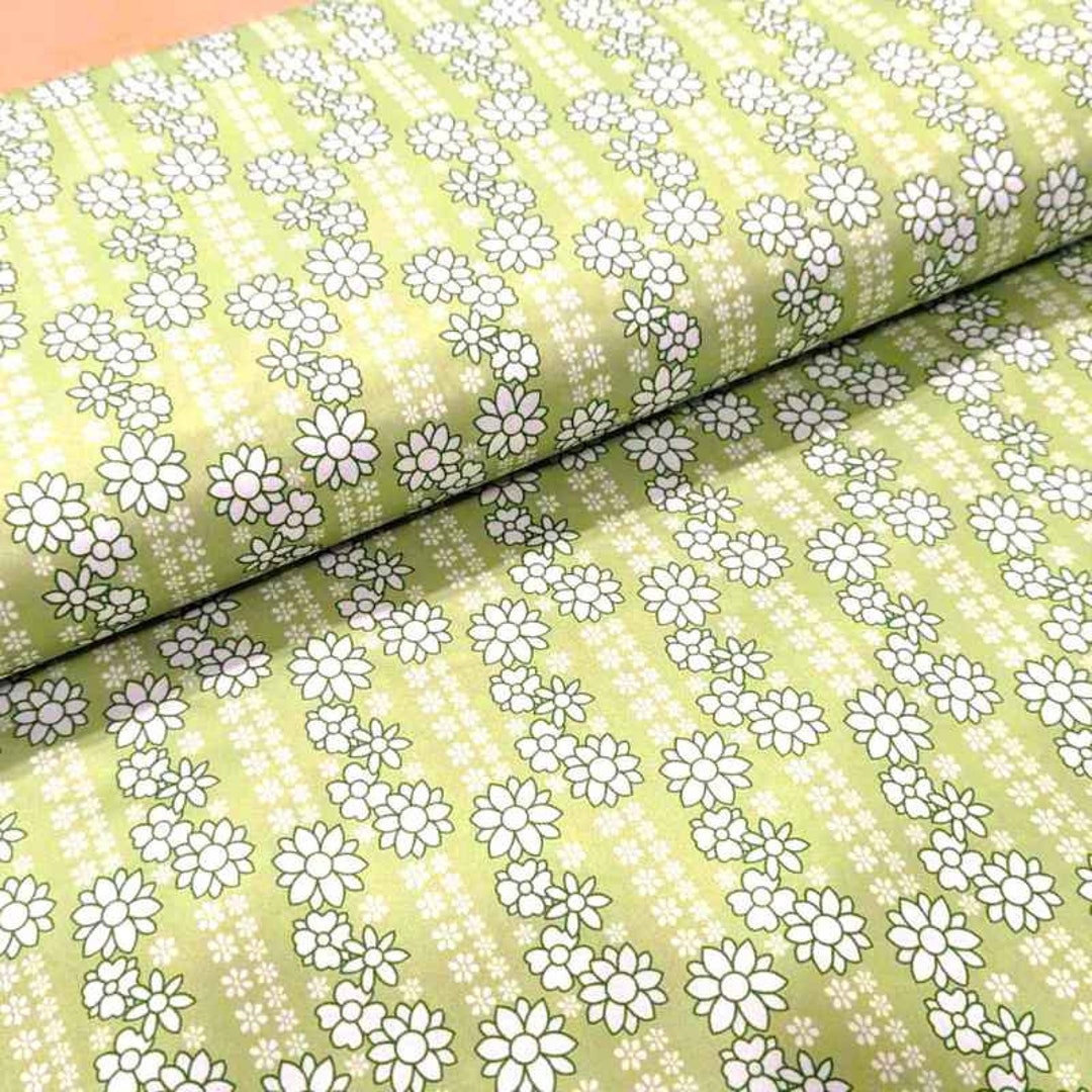 PUL Fabric, Lime Green PUL With White Daisy, Wet Bags, Waterproof ...